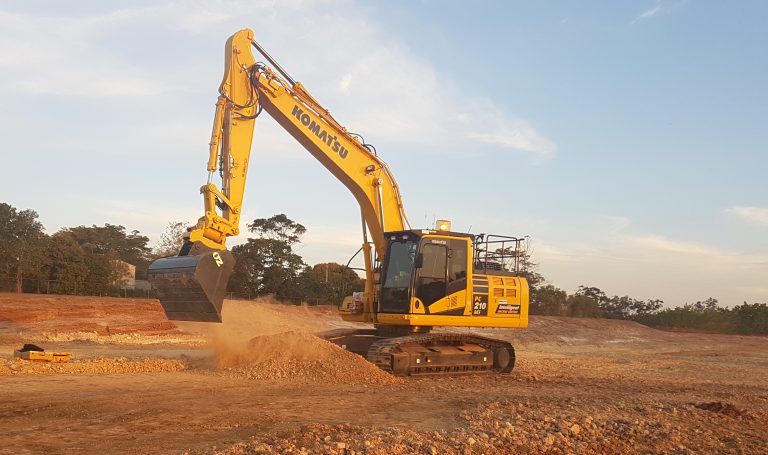 Contractor gets benefit of automated Komatsu excavator - Asia Pacific ...