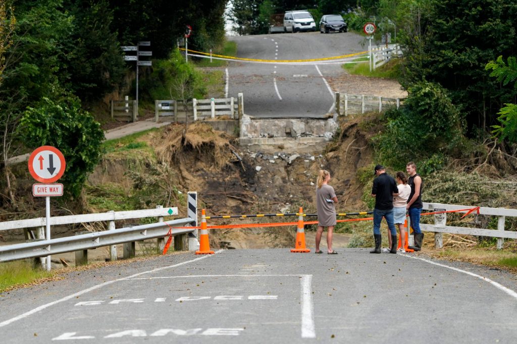 New Zealand's infrastructure deficit — can the private sector bridge ...